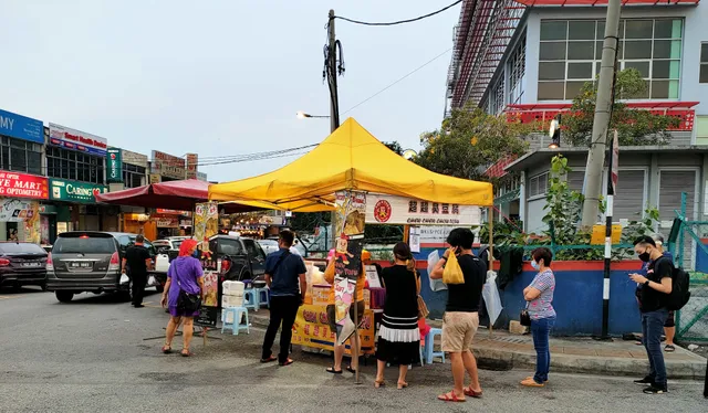Pasar Malam Jalan Hujan Emas O.U.G. - reviews,open hours,photo spots ...