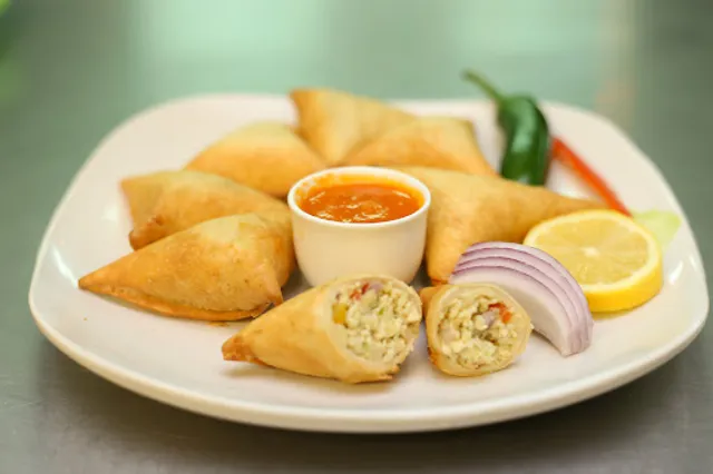 Sasa Samosa Kitchen - reviews,open hours,photo spots, things to do ...