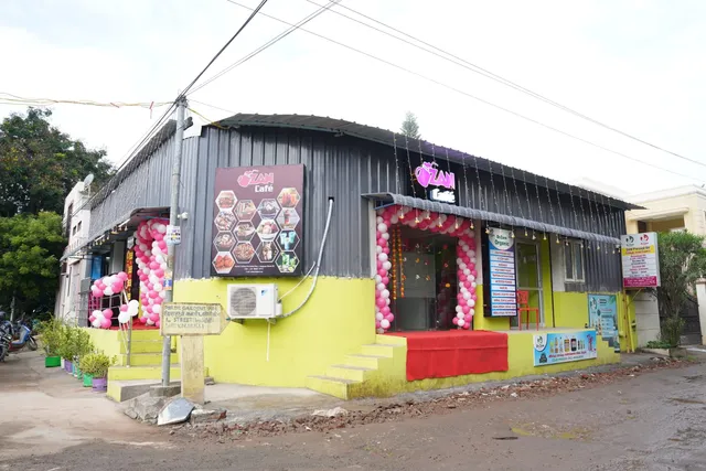 Zan Cafe Porur Toll Gate - reviews,open hours,photo spots, things to do | WanderBoat AI Trip Planner