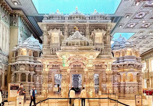 BAPS Shri Swaminarayan Mandir, Robbinsville - reviews,open hours,photo ...