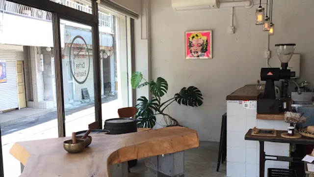 Othello Specialty Coffee Roaster - reviews,open hours,photo spots ...