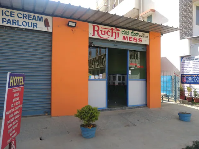 Savi Ruchi Restaurant - reviews,open hours,photo spots, things to do ...