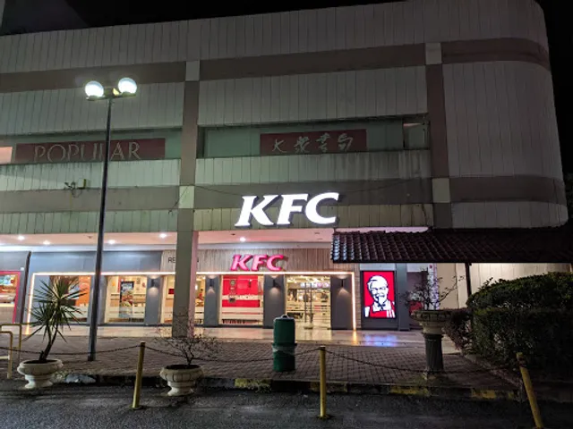 KFC Ayer Keroh - AEON - reviews,open hours,photo spots, things to do | WanderBoat AI Trip Planner