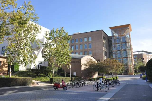 Henry Samueli School of Engineering - reviews,open hours,photo spots ...