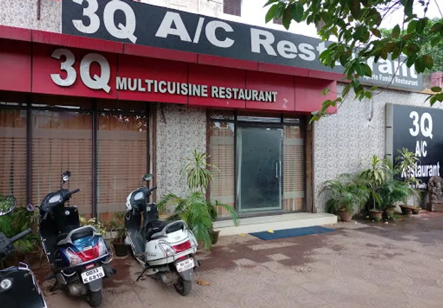 3Q Restaurant - reviews,open hours,photo spots, things to do | WanderBoat AI Trip Planner