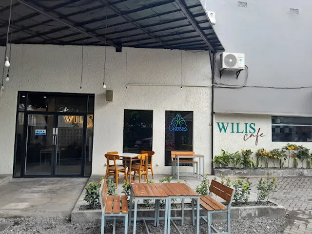 Wilis Cafe - reviews,open hours,photo spots, things to do | WanderBoat ...