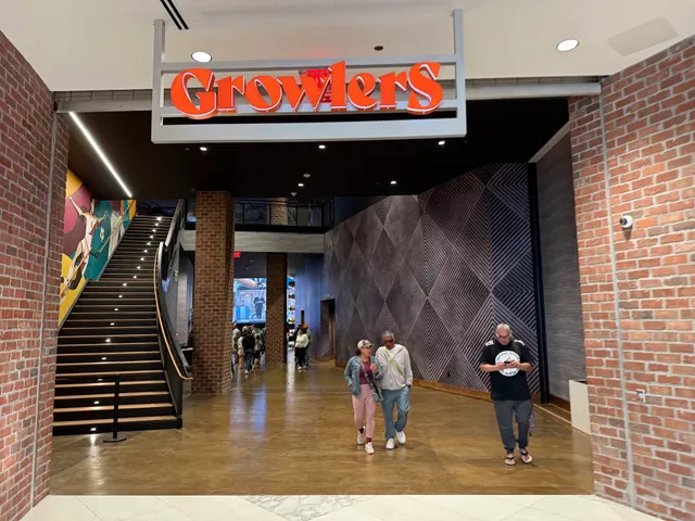 Growlers Sports Bar & Taproom in Chula Vista, United States - reviews ...