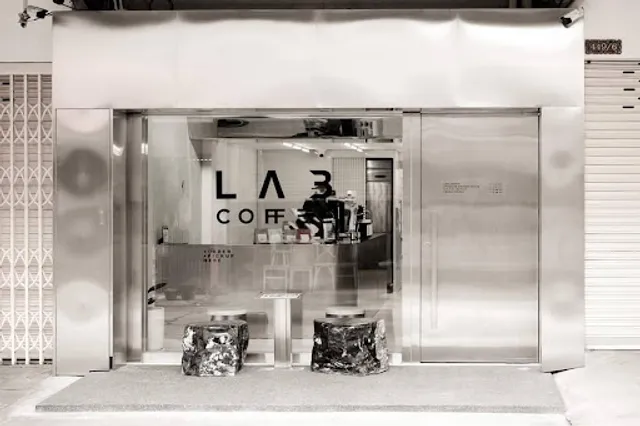LAB COFFEE x PUDDING LAB CAFE (จอดรถได้ทั้ง 7 ห้องแถว อาคารเจ้าของเดีย ...