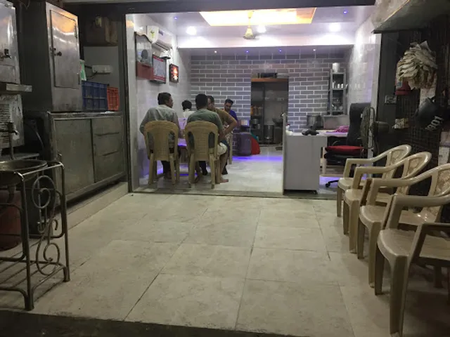 shree Lala Raghuvanshi foods - reviews,open hours,photo spots, things ...