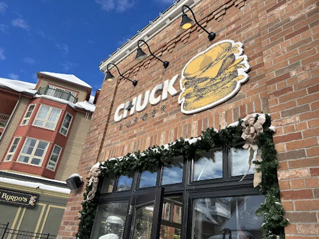 CHUCK BURGER - reviews,open hours,photo spots, things to do ...