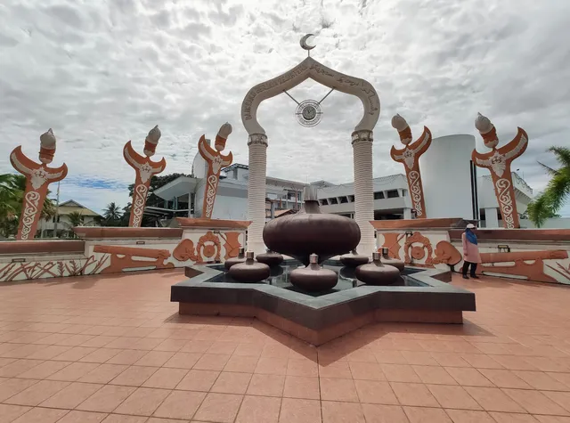 Mercu Tanda Kenangan - reviews,open hours,photo spots,things to do ...