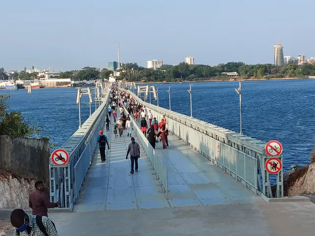 Pont Liwatoni - reviews,open hours,photo spots,things to do ...