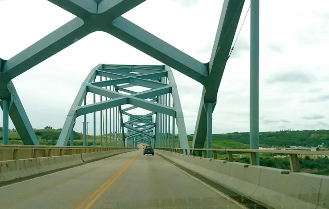 Peace River Bridge - reviews,open hours,photo spots,things to do ...