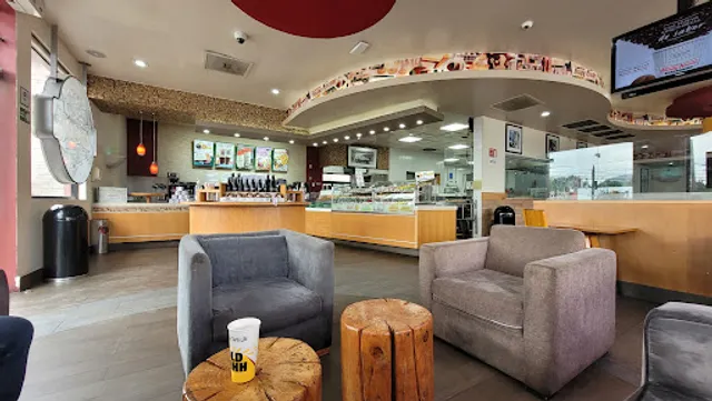 Krispy Kreme - reviews,open hours,photo spots, things to do ...