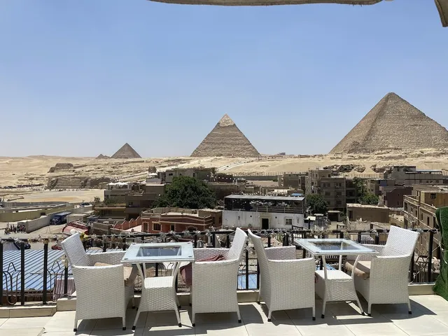 Golden Pyramids Inn in Giza, Egypt - reviews,open hours,photo spots ...