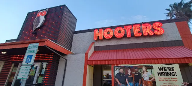 Hooters - reviews,open hours,photo spots, things to do | WanderBoat AI ...