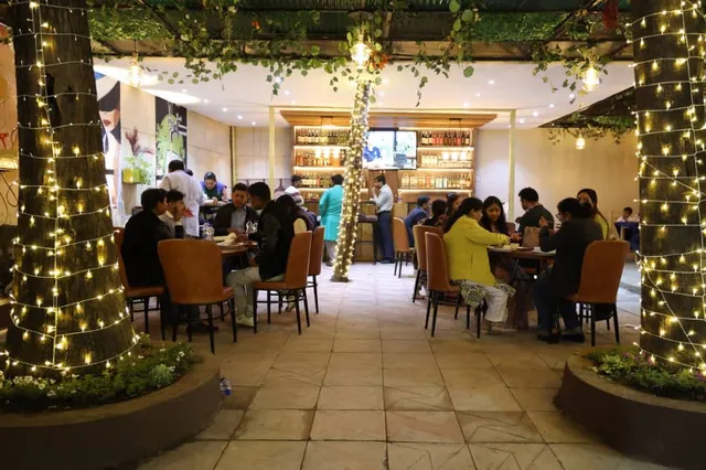 Radha's Indian Restaurant and Bar - reviews,open hours,photo spots, things to do | WanderBoat AI ...