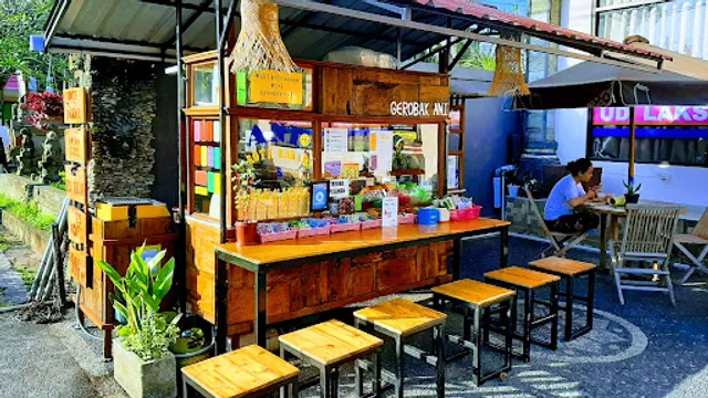Gerobak Ani - Roti Bakar Beraneka Rasa & Aneka Jus Buah Segar - reviews ...
