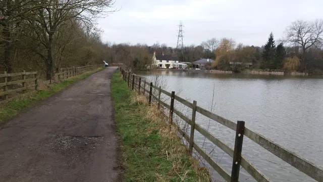 Loscoe Dam - reviews,open hours,photo spots,things to do | WanderBoat ...