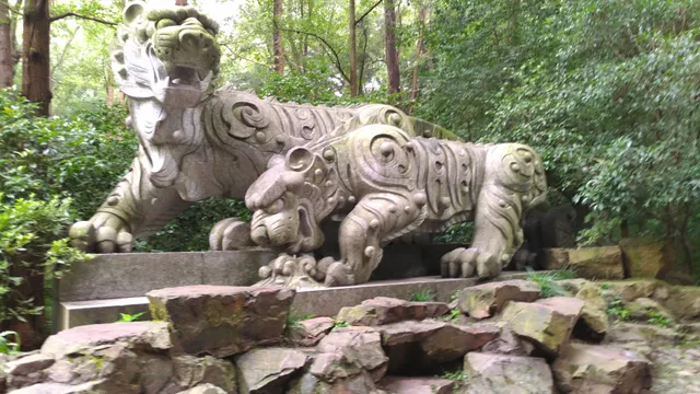 Hupao Park （East Gate） - reviews,open hours,photo spots,things to do ...