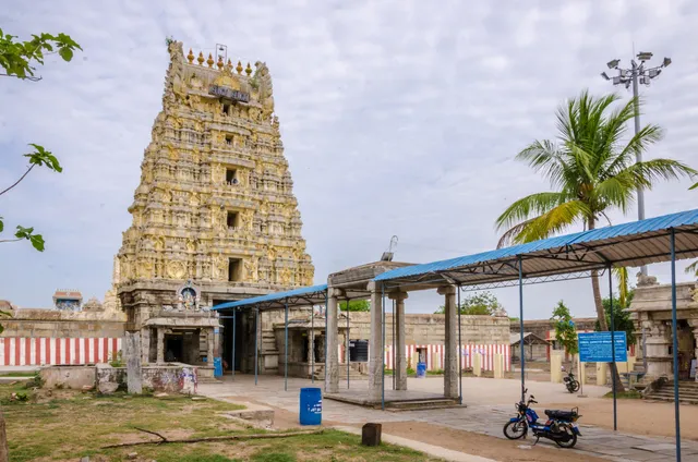 Thiruvalangadu Shiva Temple,Padal Petra Temple - reviews,open hours ...