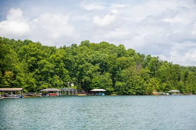 Lake Hartwell State Park - reviews,open hours,photo spots,things to do ...