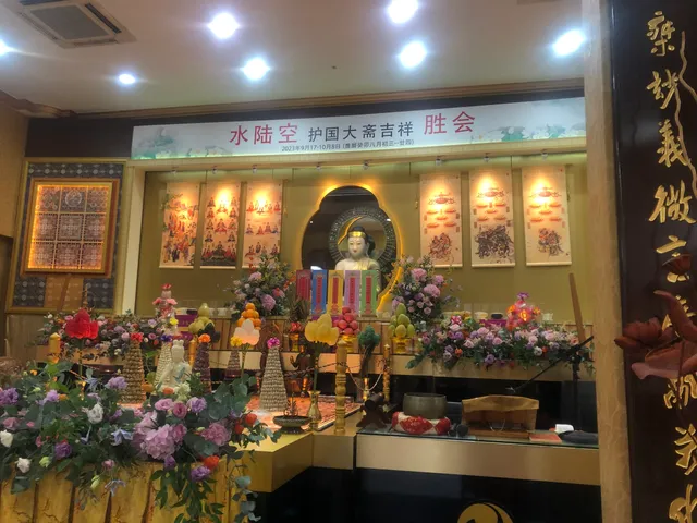 Fa Hua Monastery in Singapore, Singapore - reviews,open hours,photo ...