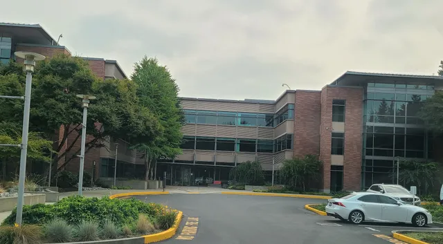 Microsoft Building 30 - reviews,open hours,photo spots,things to do | WanderBoat AI Trip Planner