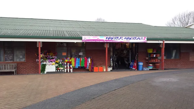 Howick Village market - reviews,open hours,photo spots,things to do ...