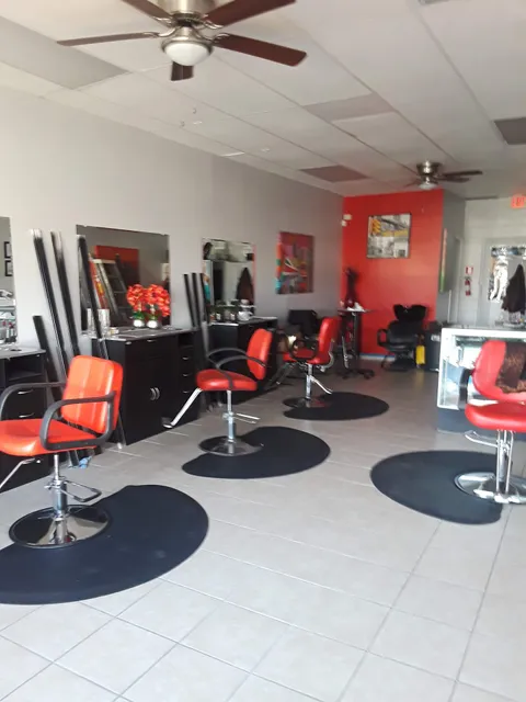 TIJERAS LATINAS BEAUTY AND BARBER SALON EN FORT WORTH in 3141 E ...