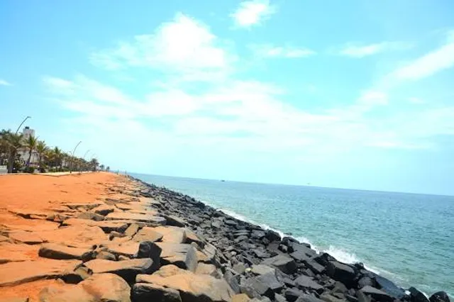 Puducherry Beach - reviews,open hours,photo spots,things to do ...
