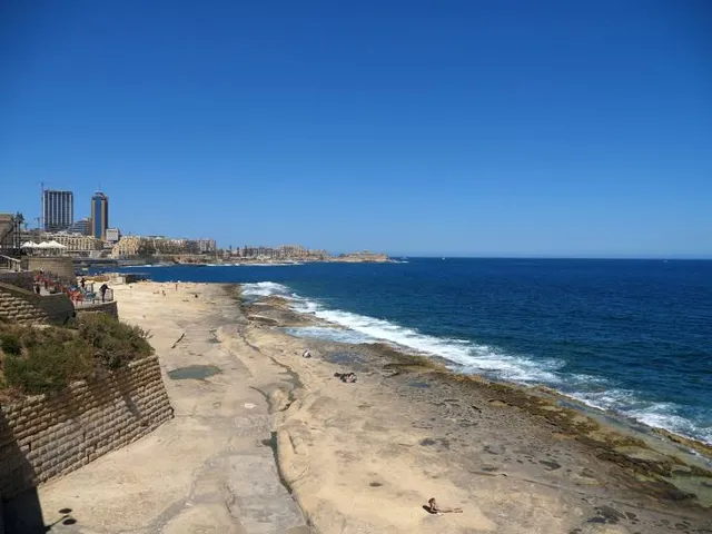 Exiles Bay - reviews,open hours,photo spots,things to do | WanderBoat ...