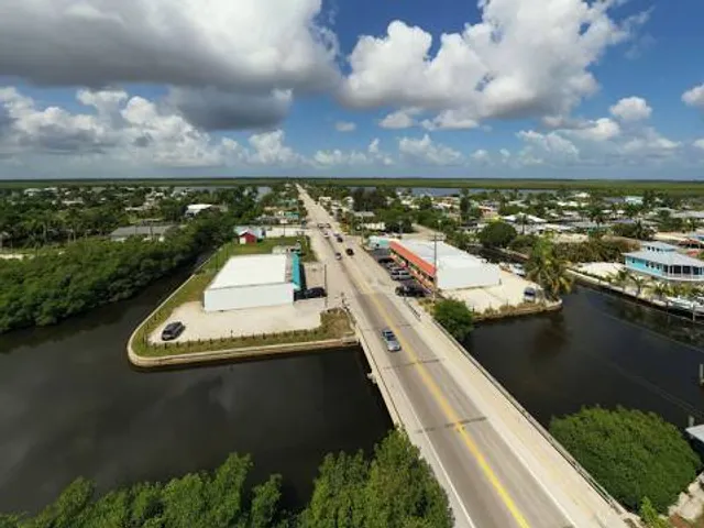 Matlacha Pass Bridge - reviews,open hours,photo spots,things to do ...