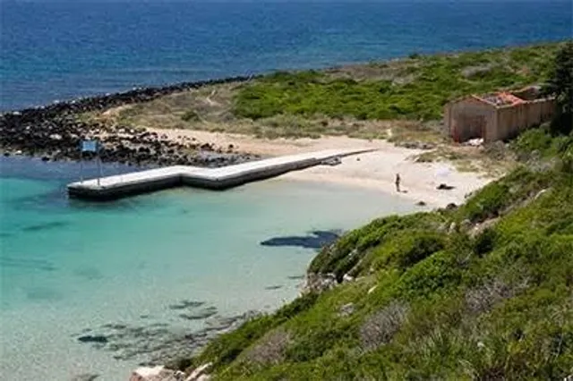 Caletta del Faro - reviews,open hours,photo spots,things to do ...